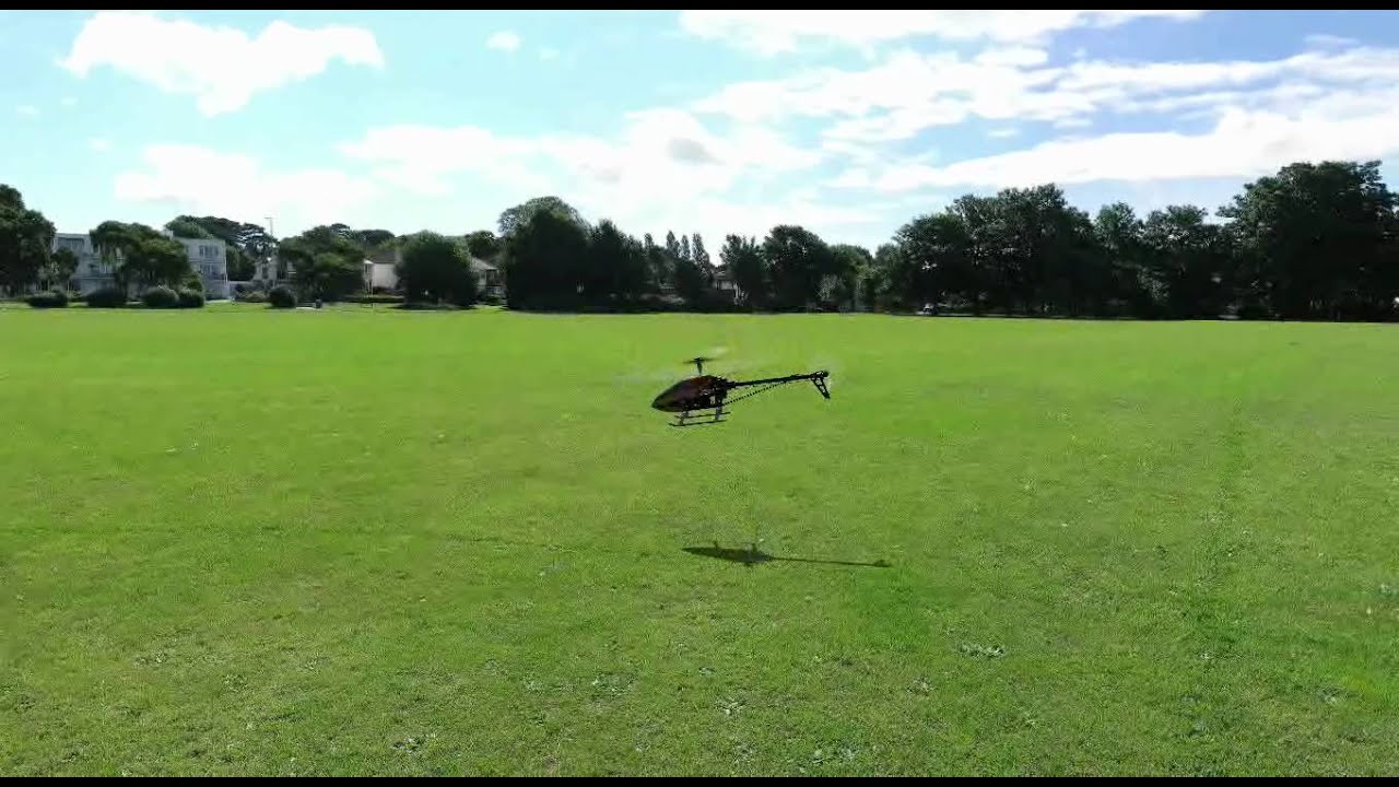 RC Heli Phoenix Simulator Beginner - Figure 8 - Day 7 - YouTube