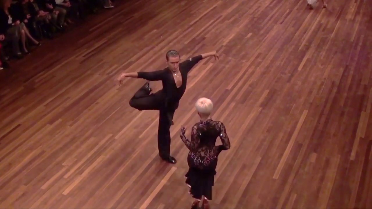 Simone Casula and Laura Jottay - SAMBA 2012 - YouTube