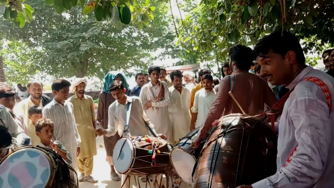 Classical Dhol Compitition || Dhol Performance || Dhol Music High Bass ...