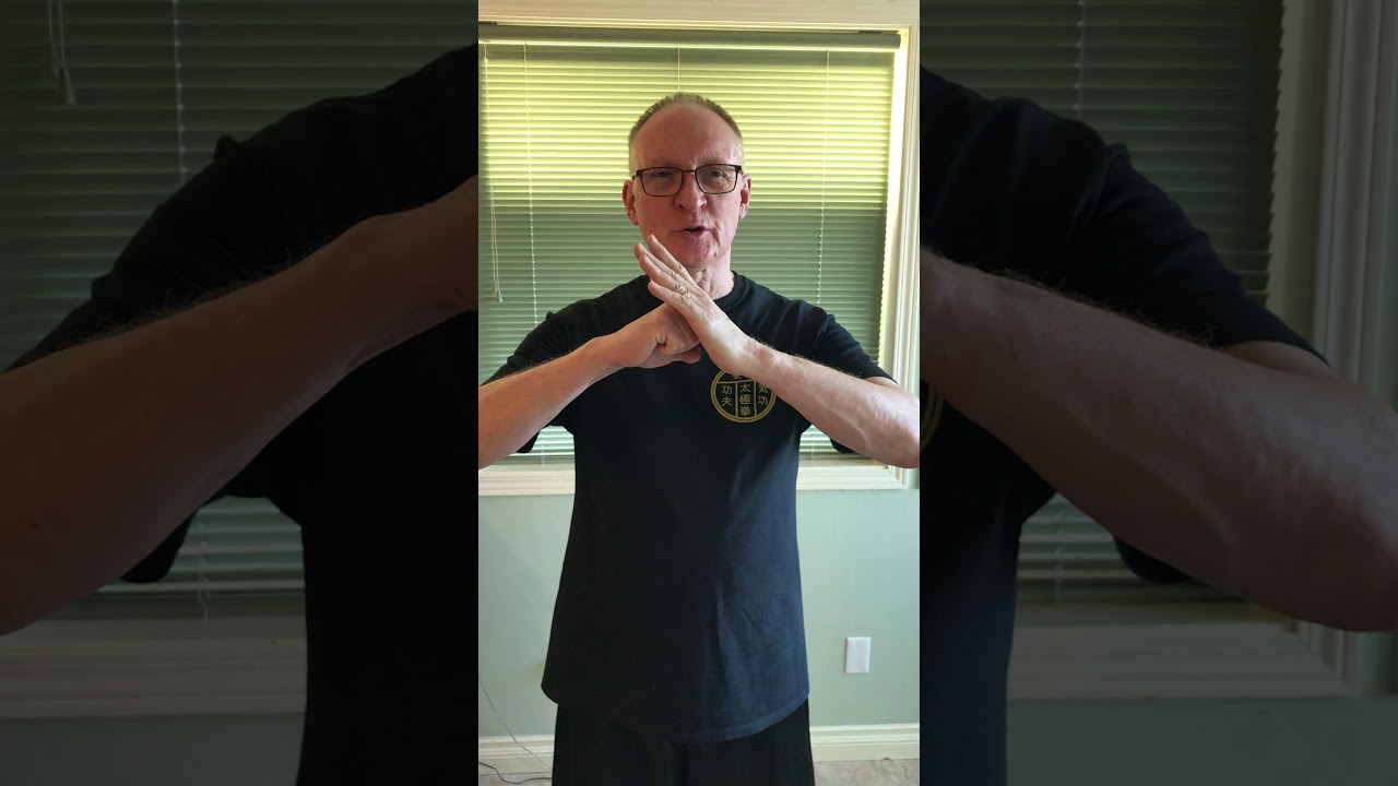 The Tai Chi bow - YouTube