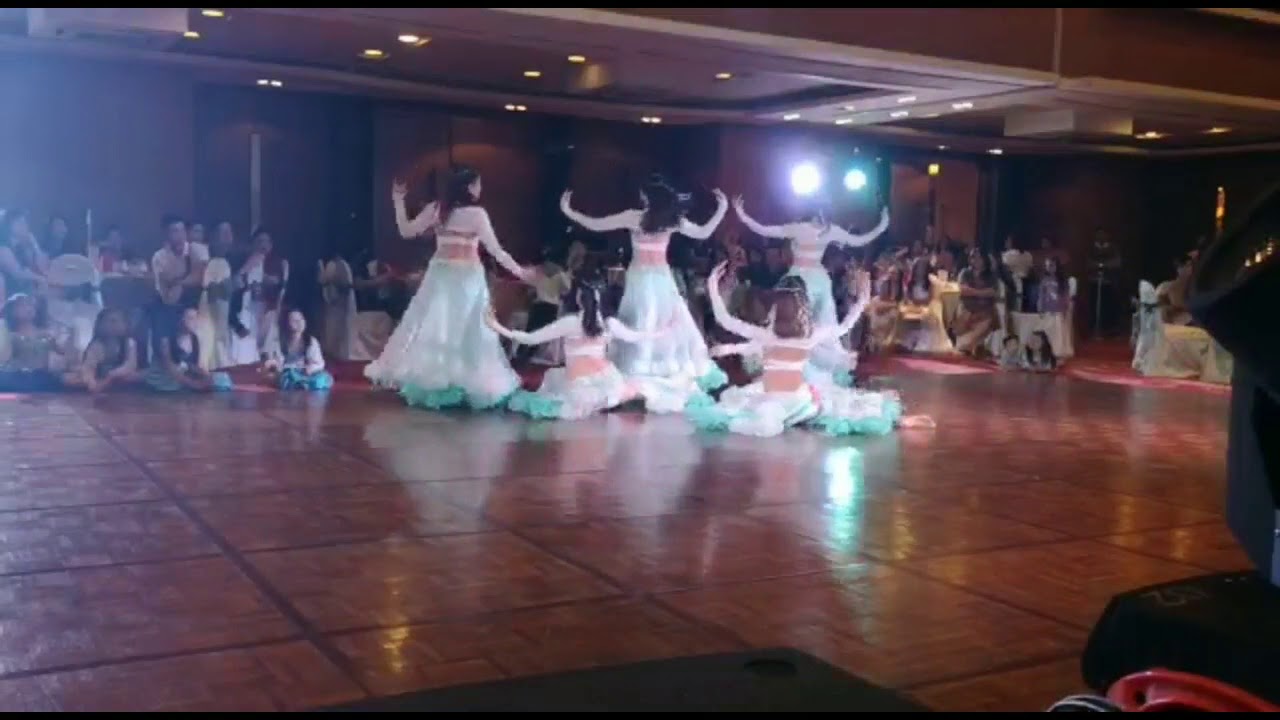 Belly dance version of Swan Lake - YouTube