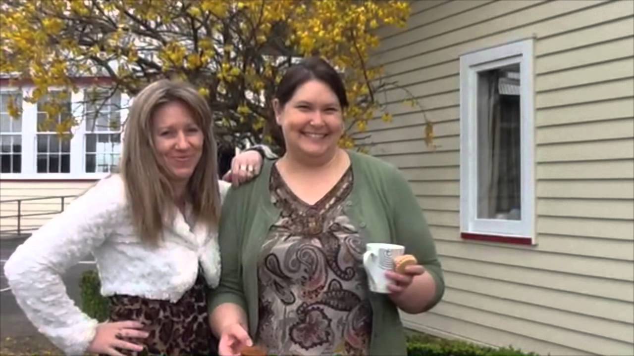 Te Poi School - YouTube