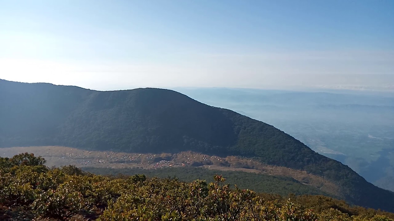 Puncak Gunung Gede pangrango 2958 mdpl - YouTube