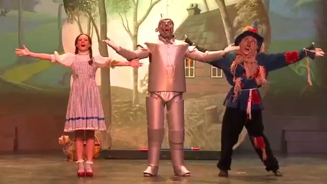 Tovenaar van Oz de Musical - YouTube