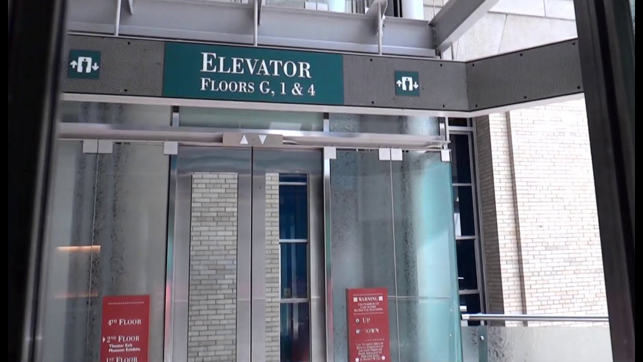 Beautiful Glass Elevators at the Smithsonian Museum of Natural History ...