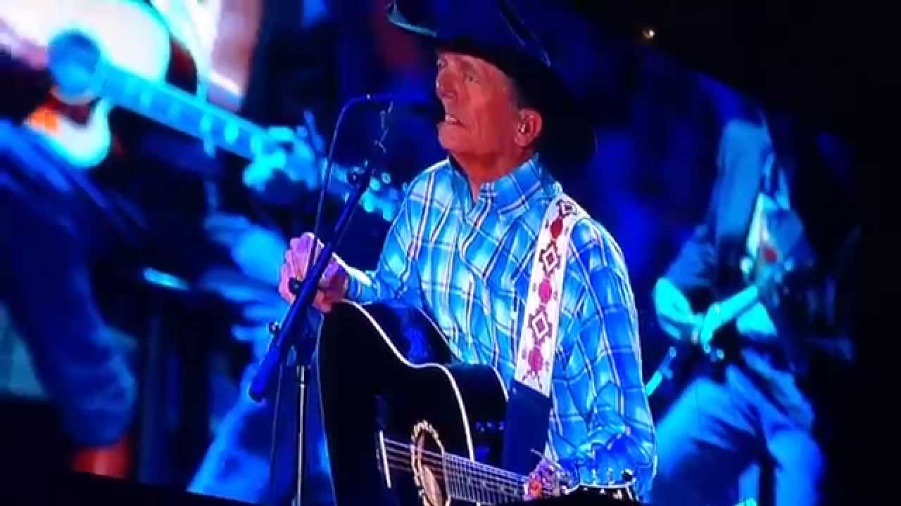 George Strait LIVE - 2014 Final concert at AT&T Stadium - "I Can Still ...