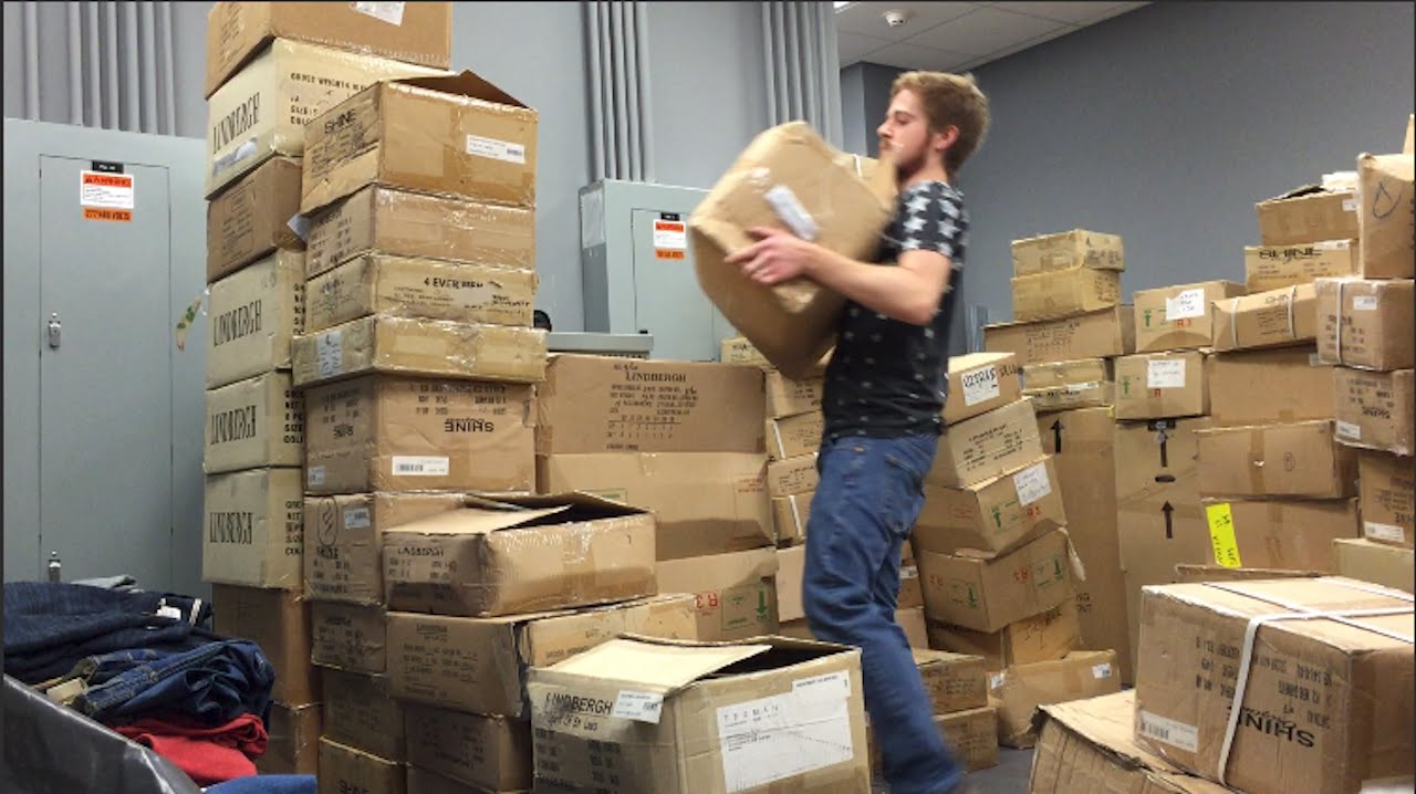 SUPER FAST BOX STACKER! (04-23-15 Day: 12) - YouTube