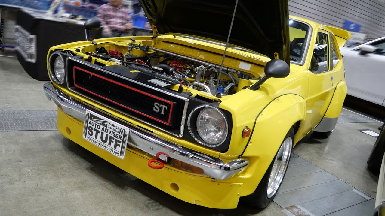 1973 KP47改 スターレット - YouTube