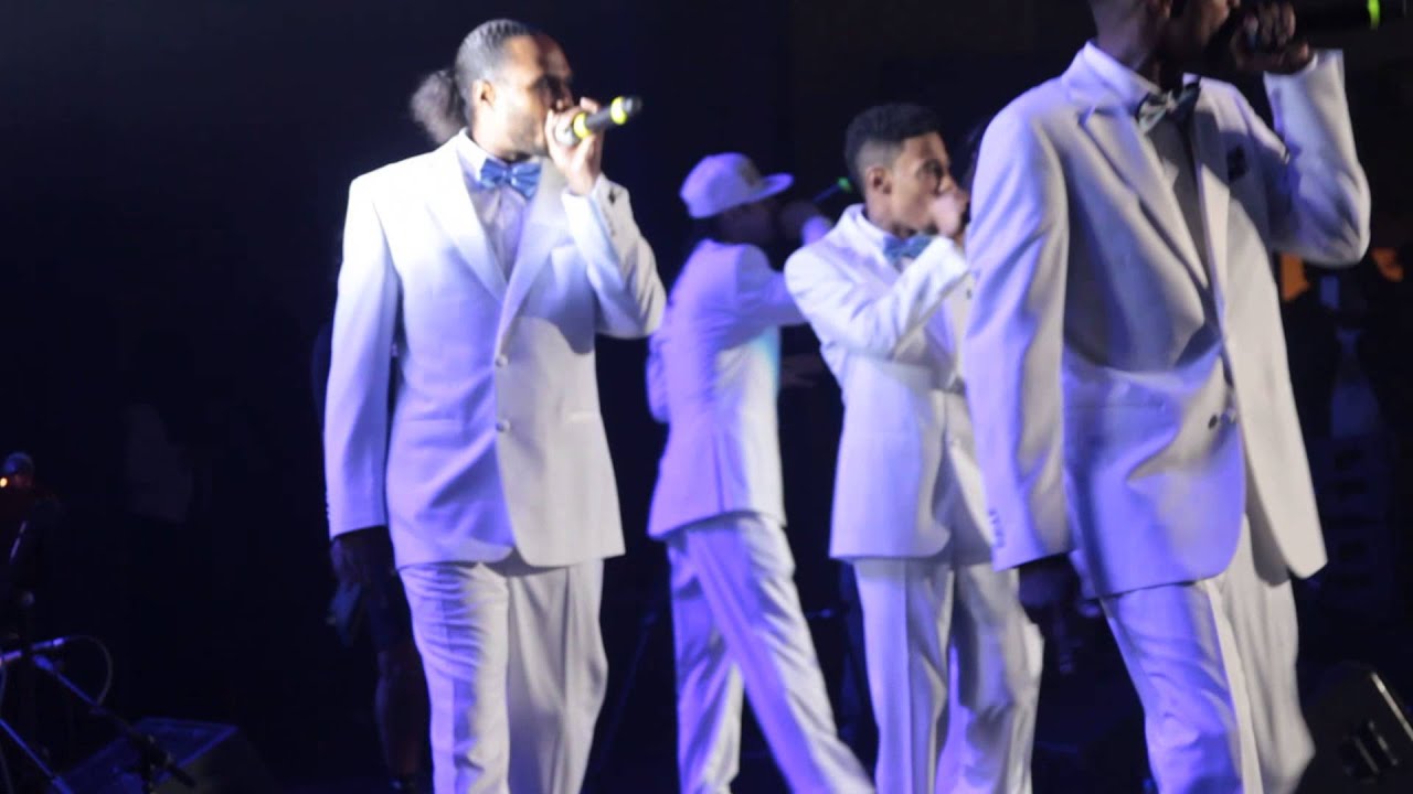Bone Thugs-n-Harmony LIVE in Cleveland - YouTube