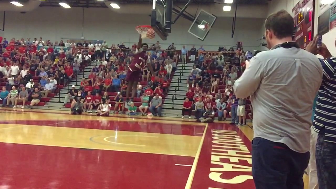 Darius Perry Off-The-Wall Dunk - YouTube