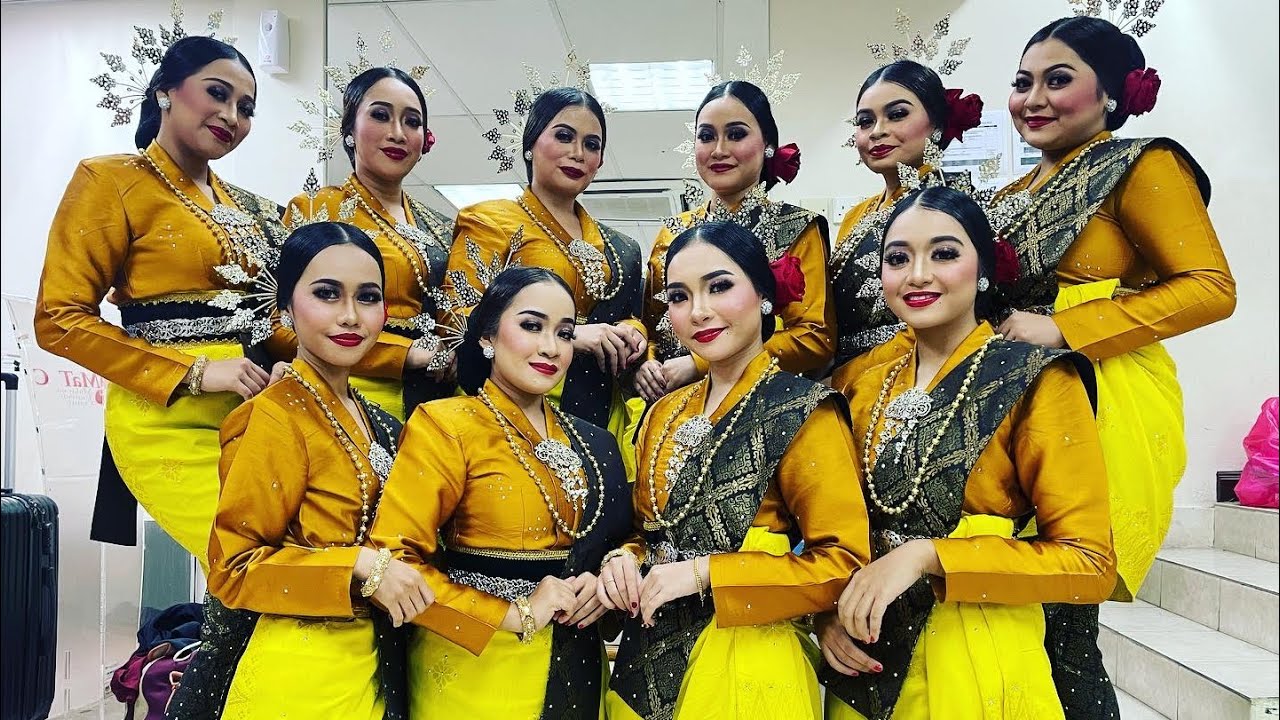 Tari Inang Kreasi Dendang Si Dara - Nyala Dance Theatre - YouTube