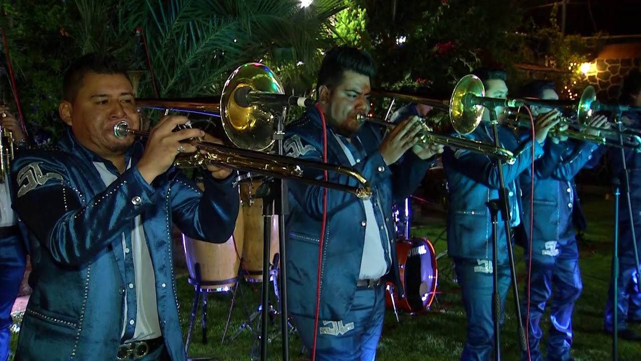 BANDA SL CON MAYOR CACHÉ MIX CORRIDOS EN VIVO. LA CHINA - YouTube