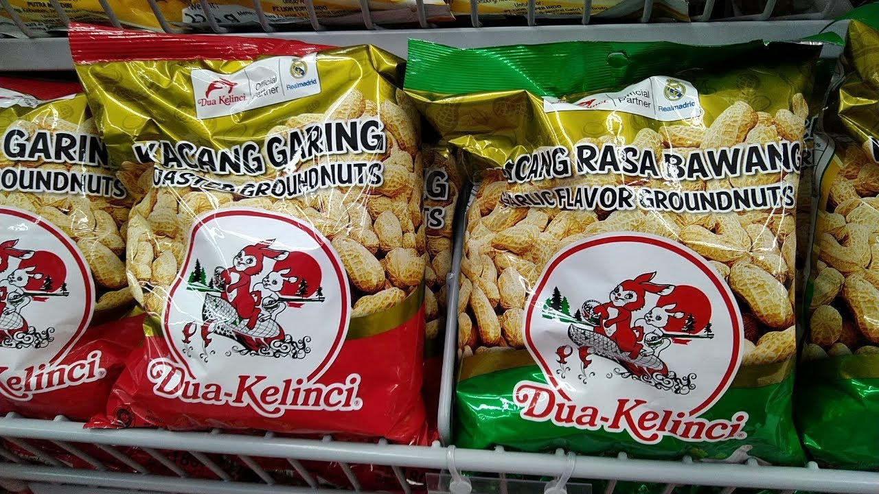 Kacang Dua Kelinci Aneka Rasa | Indonesian Snack - YouTube