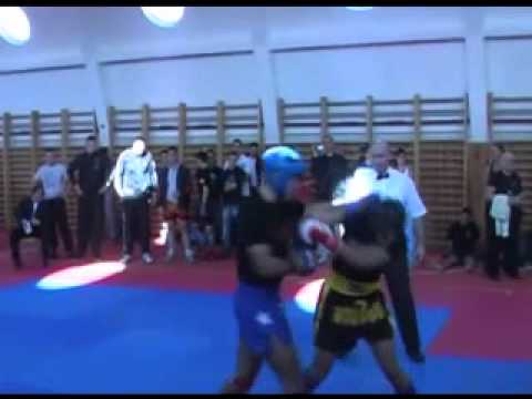 Marko Subotic kick box light part1 - YouTube