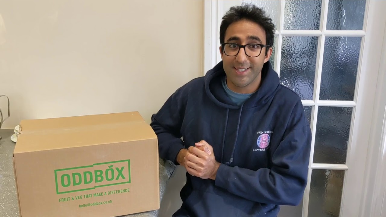 What's inside our Oddbox this week? - YouTube