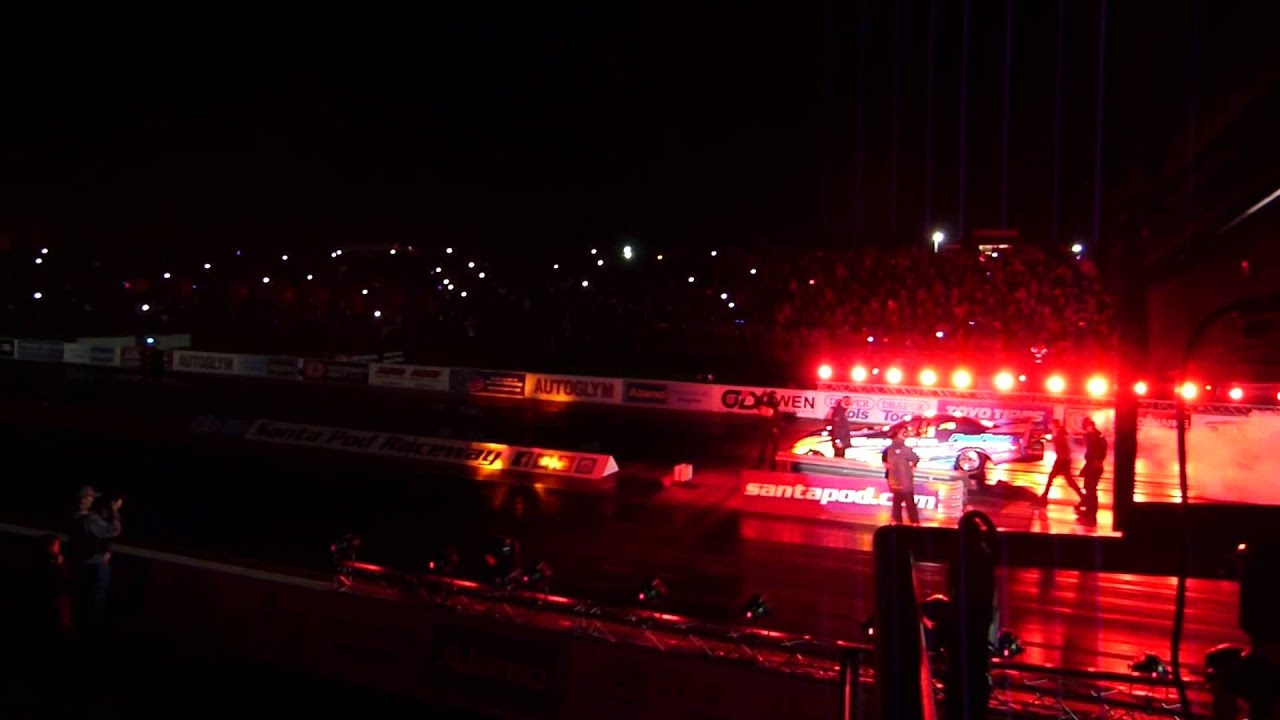 Fireforce v Fireworks at Santa Pod Flame & Thunder - YouTube