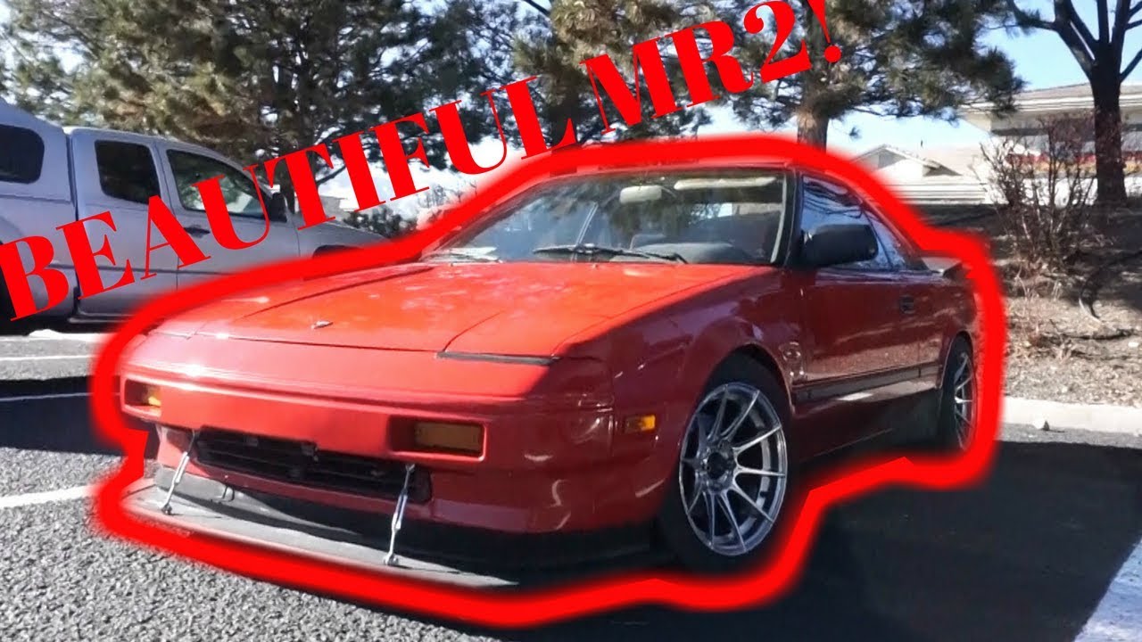 Clean MR2 At Cars and Coffee Reno - YouTube