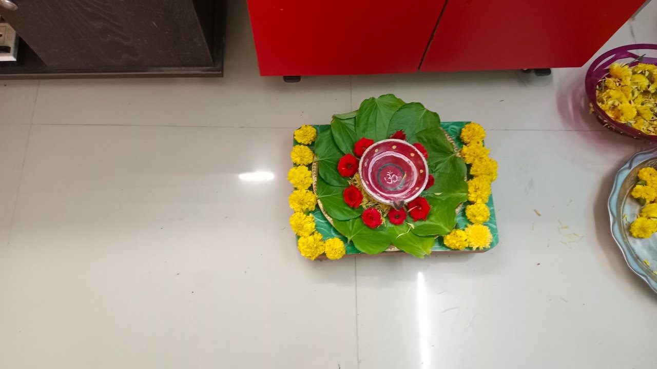 Karthigai Deepam 2023 -Flower Rangoli Design 3 - YouTube