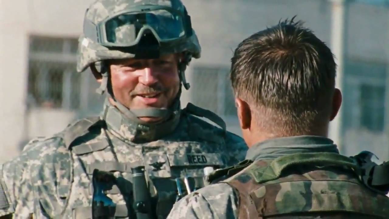 The Hurt Locker Official Movie Trailer - YouTube