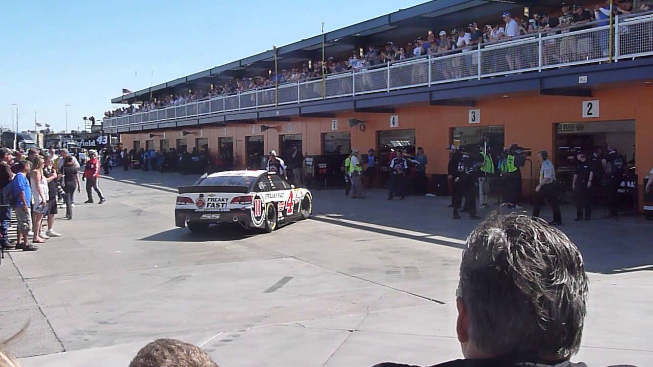 NASCAR XFinity @ LVMS 2015: Neon Garage 13 - YouTube