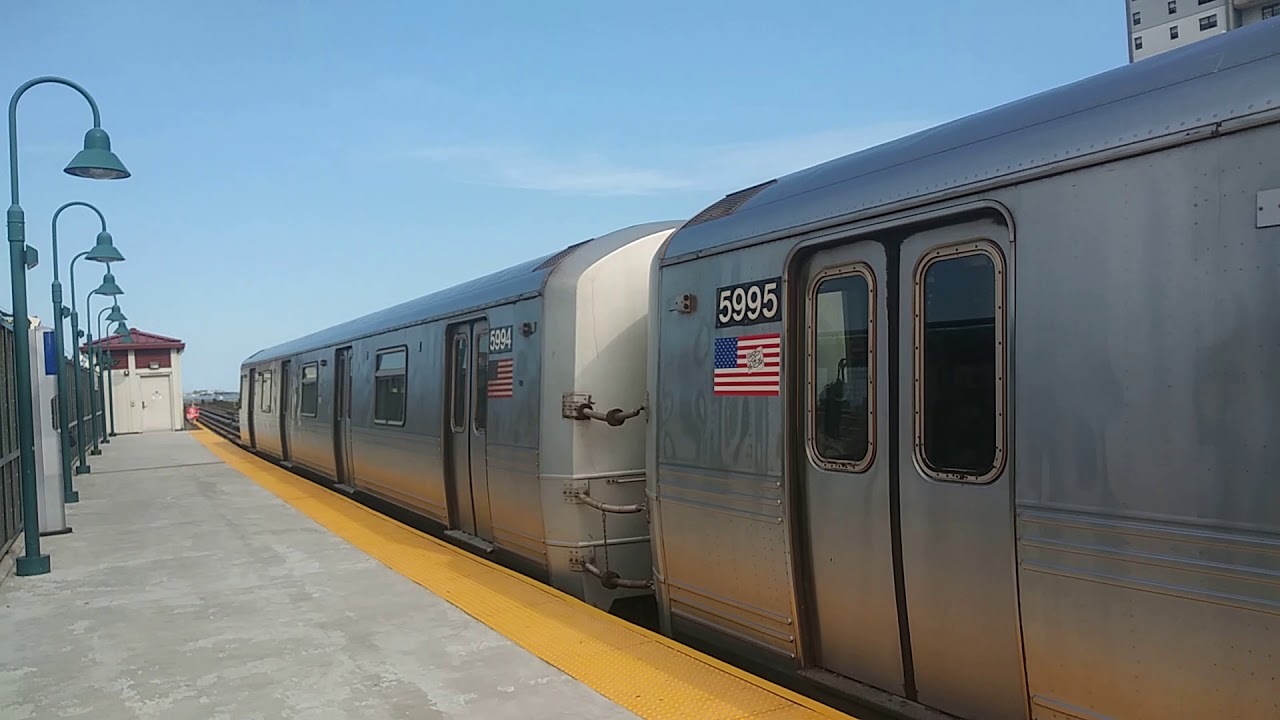 207 Street Bound R46 A Train At Beach 60 Street - YouTube