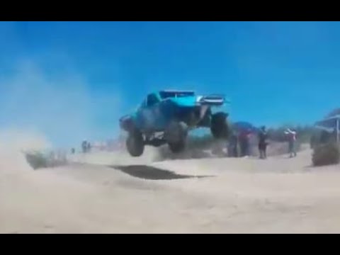 Baja 500 2022 trophy Truck Voladon de Larry Roeseler - YouTube