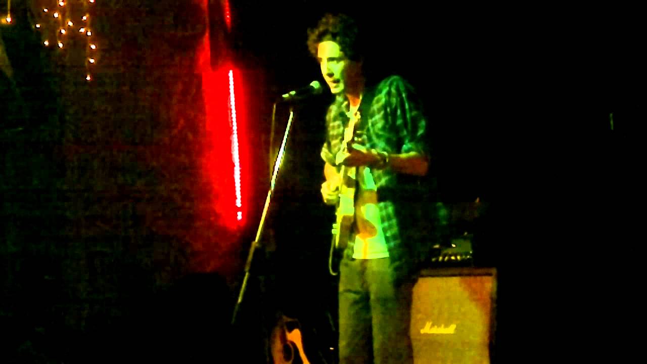 Dylan McCoy live at The Basement-Norfolk Hotel - YouTube