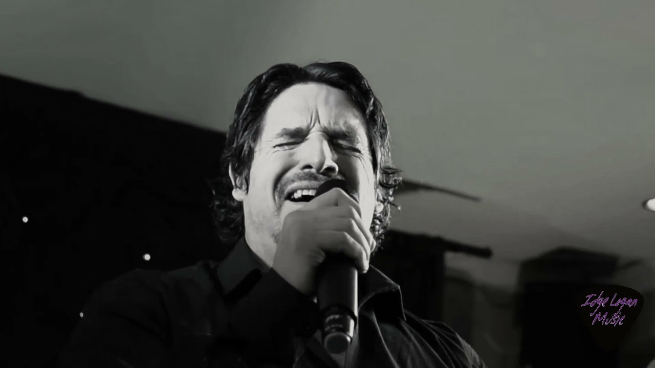 Idge Logan - "I Who Have Nothing" cover - Live at the Bear - YouTube