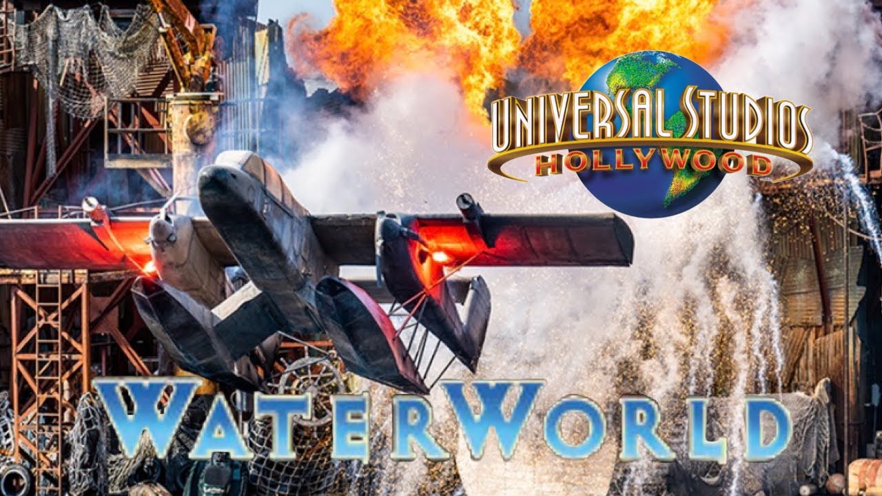 Waterworld Stunning Show 4K - YouTube