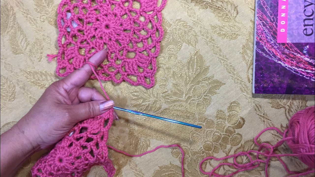 Join-as-you-go Method Of Connecting Two Squares Together - YouTube