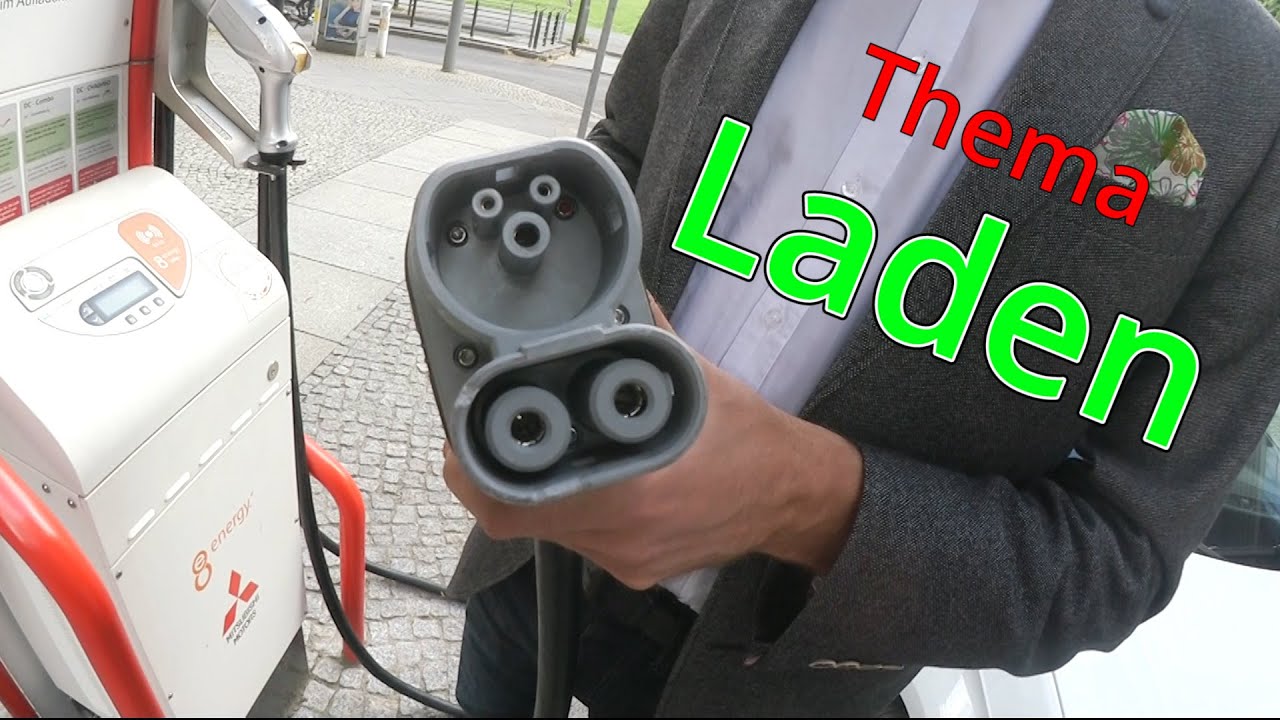 Elektroautos (an Laternen) laden - Emo Berlin Tour Teil 2 - YouTube