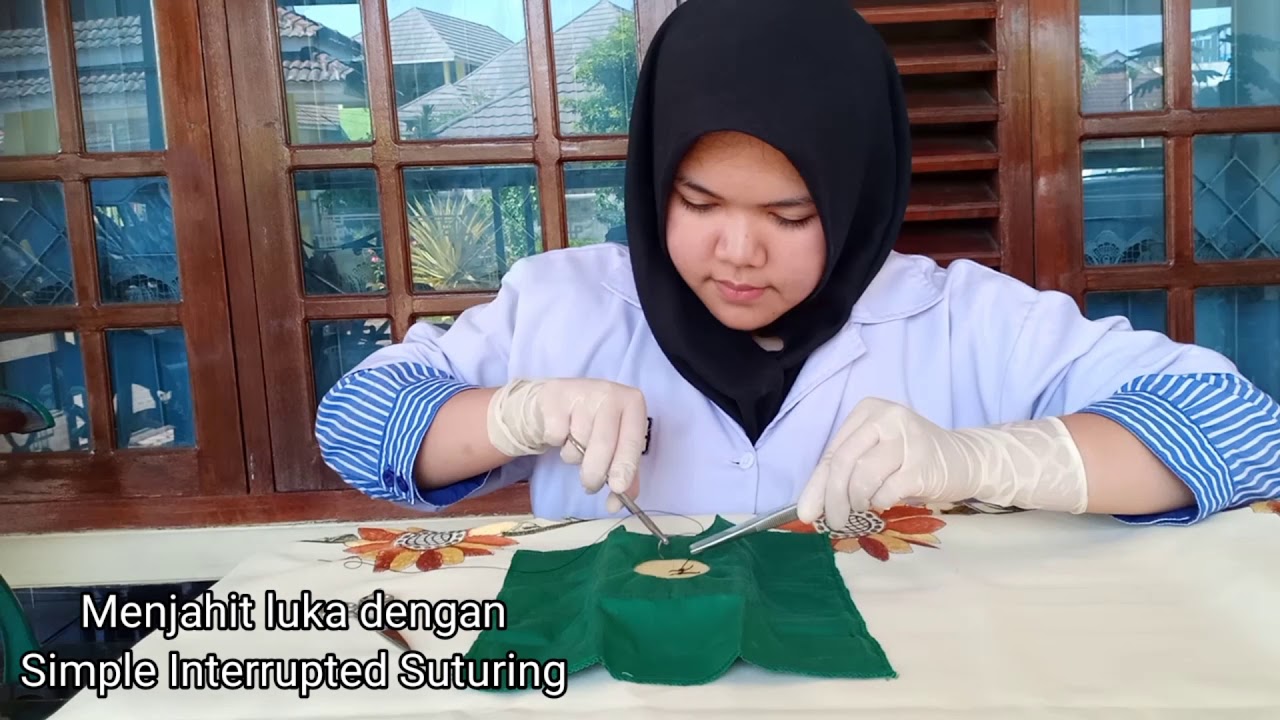 Keterampilan Klinis - Jahit Luka dan Pengambilan Benang Jahitan - YouTube