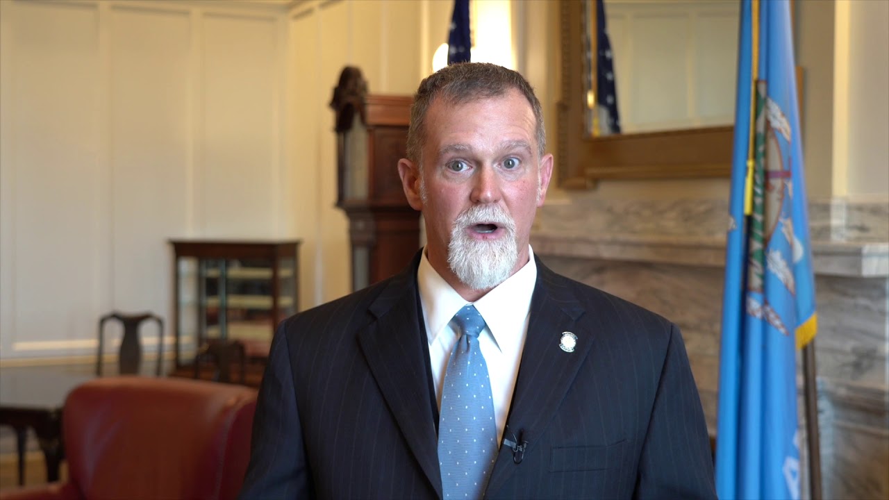 Sen. Warren Hamilton discusses Senate Bill 631 - YouTube