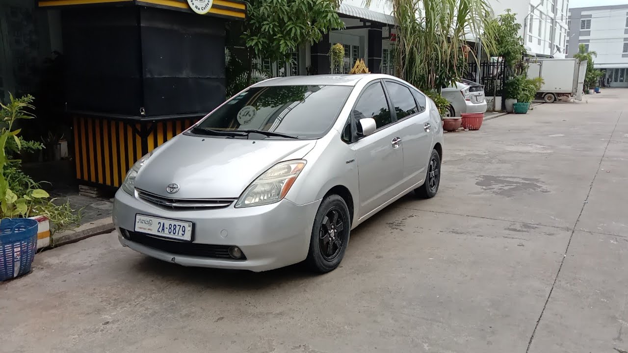 10600$ Toyota Prius 06 h full ឯកសារម្ចាស់ដើមអត់បុកប៉ះ/010599911 ...
