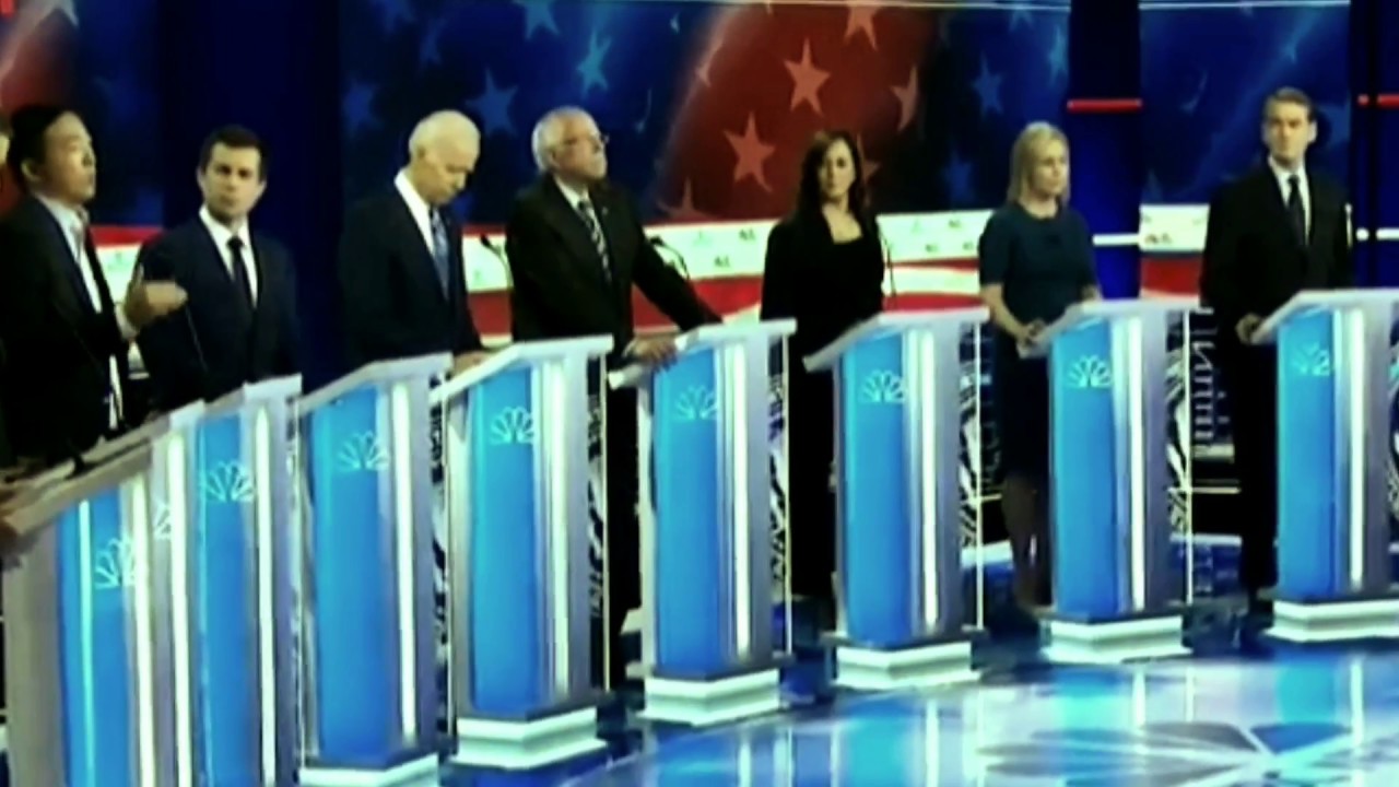 🐙 Andrew Yang destroys Julian Castro on Abortion. MSNBC Democratic ...