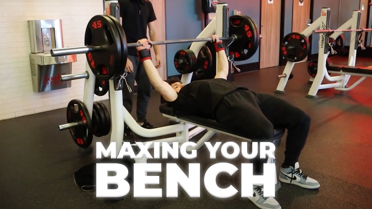 Key to MAXING your BENCH | Vlog #1 - YouTube