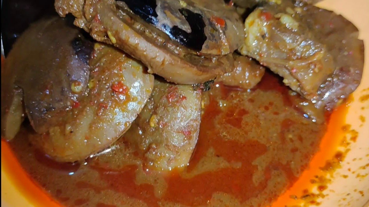 Makan semur jengkol bihun goreng - YouTube