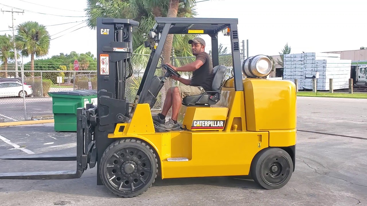 Cat GC70K Forklift - YouTube