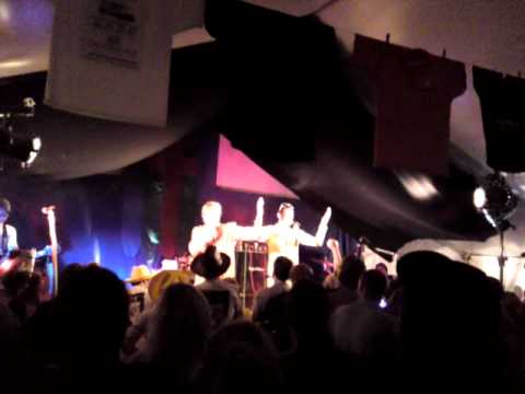 The Powls, Århus Festuge 2010, (Sidste nat med kliken) - YouTube