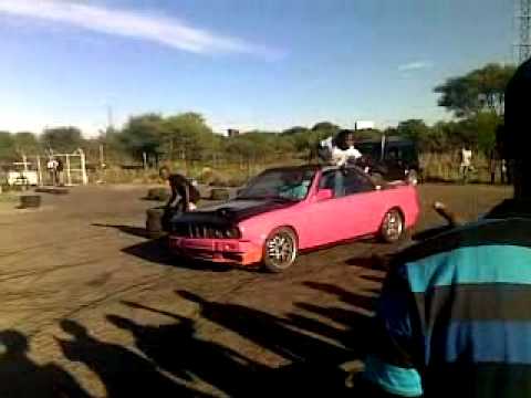 Bmw E30-Pink Panther @ Spin City (B-RaD) - YouTube