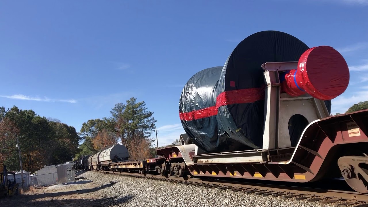 NS 8058 Leads NS 118 (With A High & Wide Load) Thru Norcross, GA 11/17/2019 - YouTube