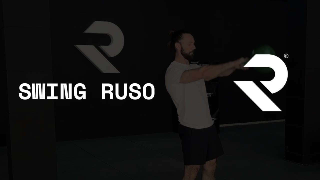 Swing Ruso con KB | Ejercicios Kettlebell - YouTube