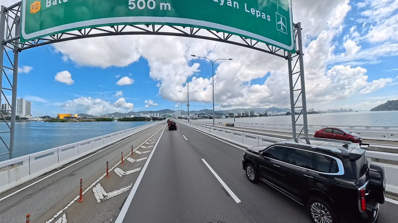 Tank 300 and 500 convoying across Penang bridge on 11-July 2025, Full ...