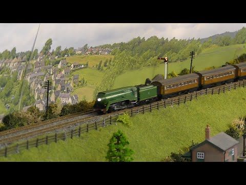 A Model Steam Train Passes (N Gauge) - YouTube