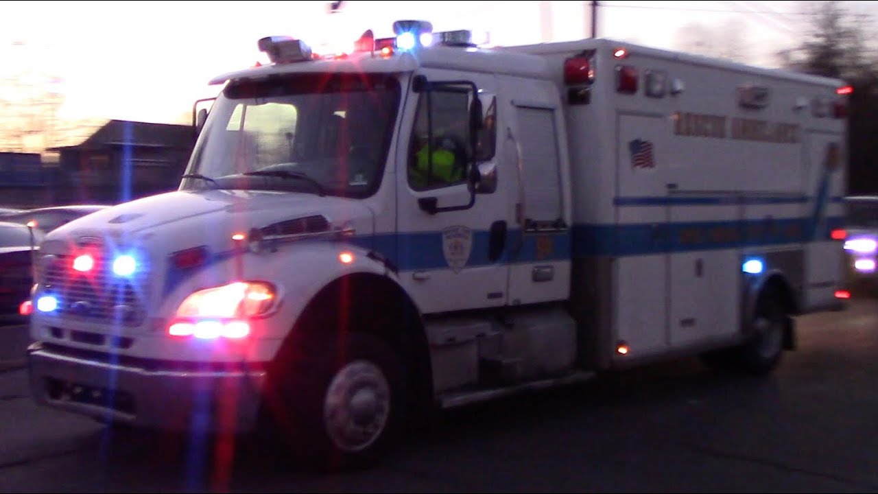 Wayne First Aid Squad Ambulance 64 Responding 2-8-19 - YouTube