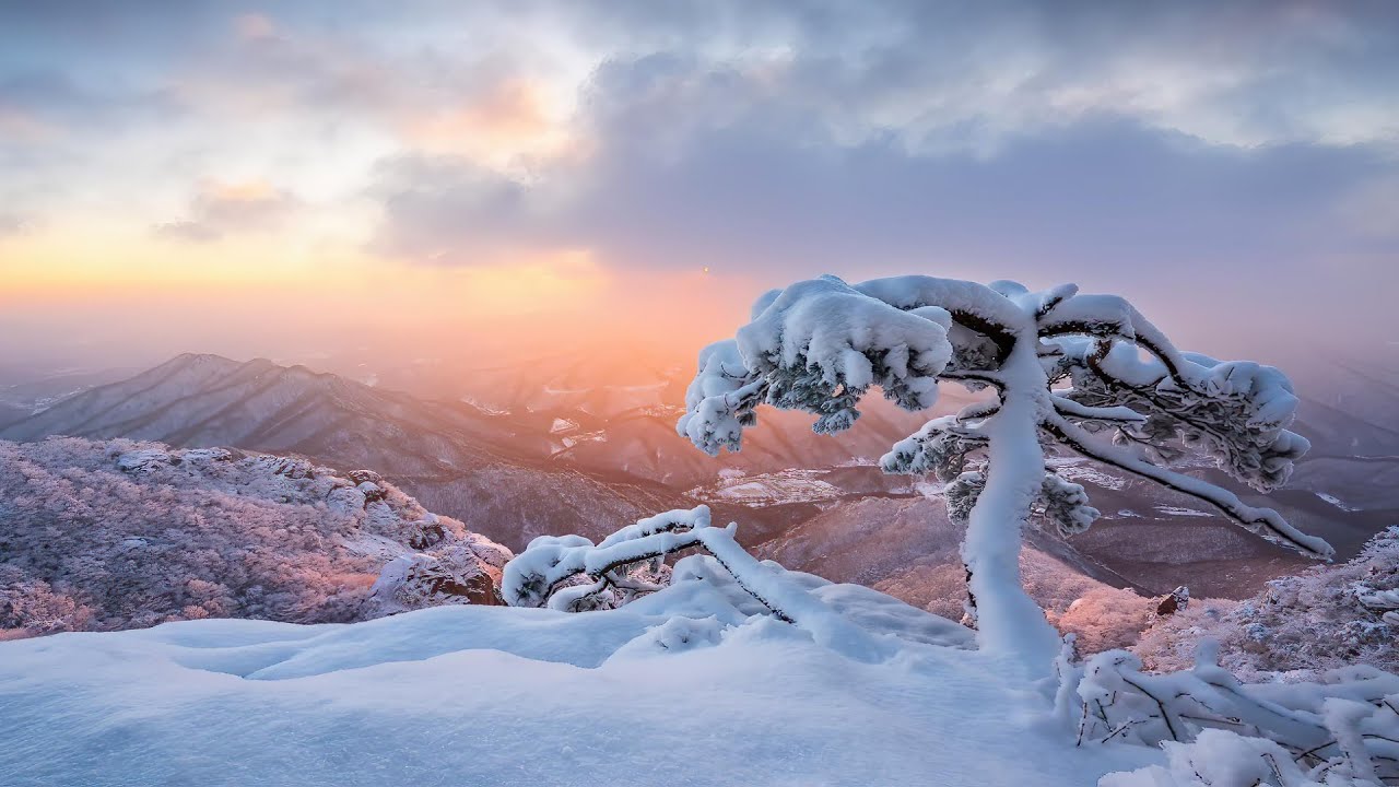 Beautiful Falling Heavy Snow & The Best Relaxing Meditation Music ...
