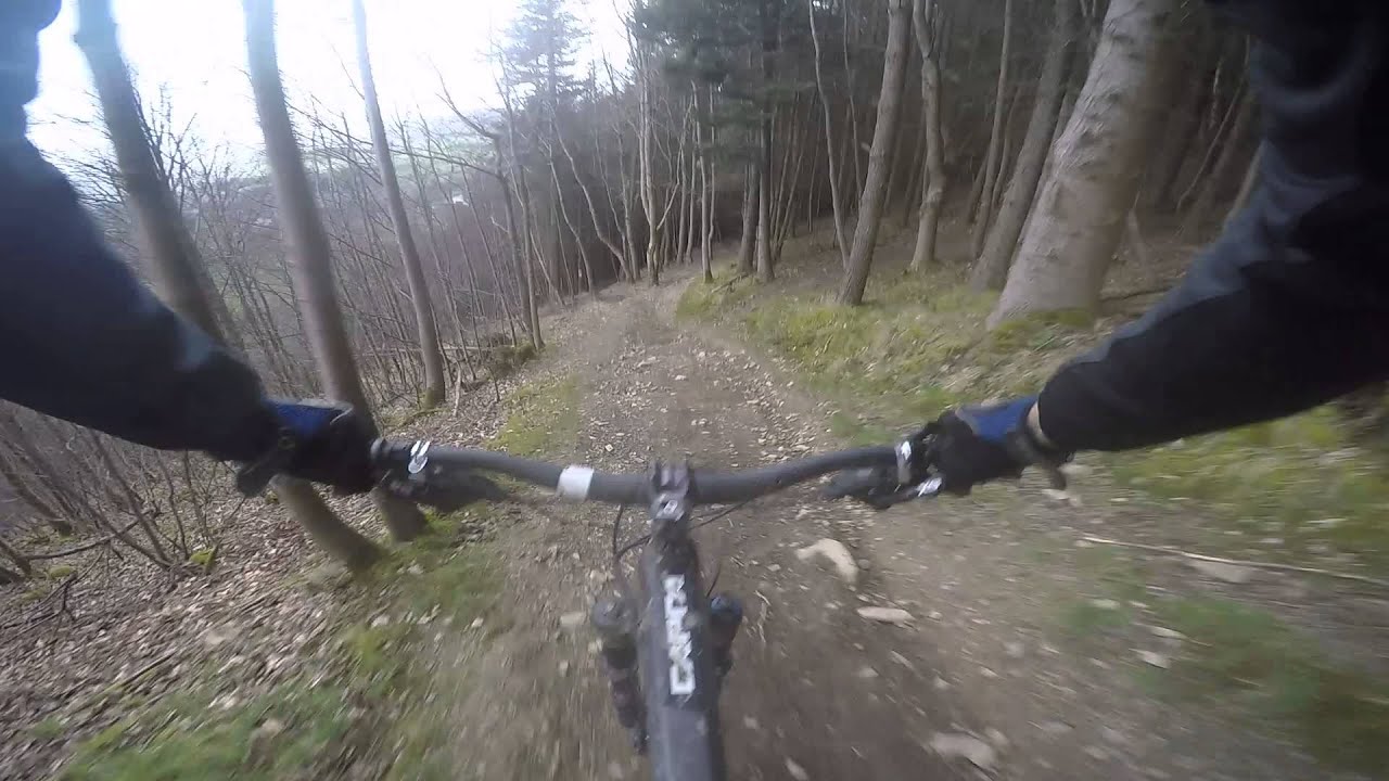 Cresta run innerleithen - YouTube