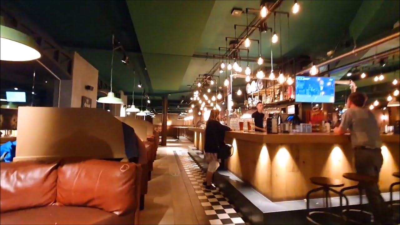 Duinrell Pub - Kneipe mit Billard und Bowling im Urlaub - YouTube