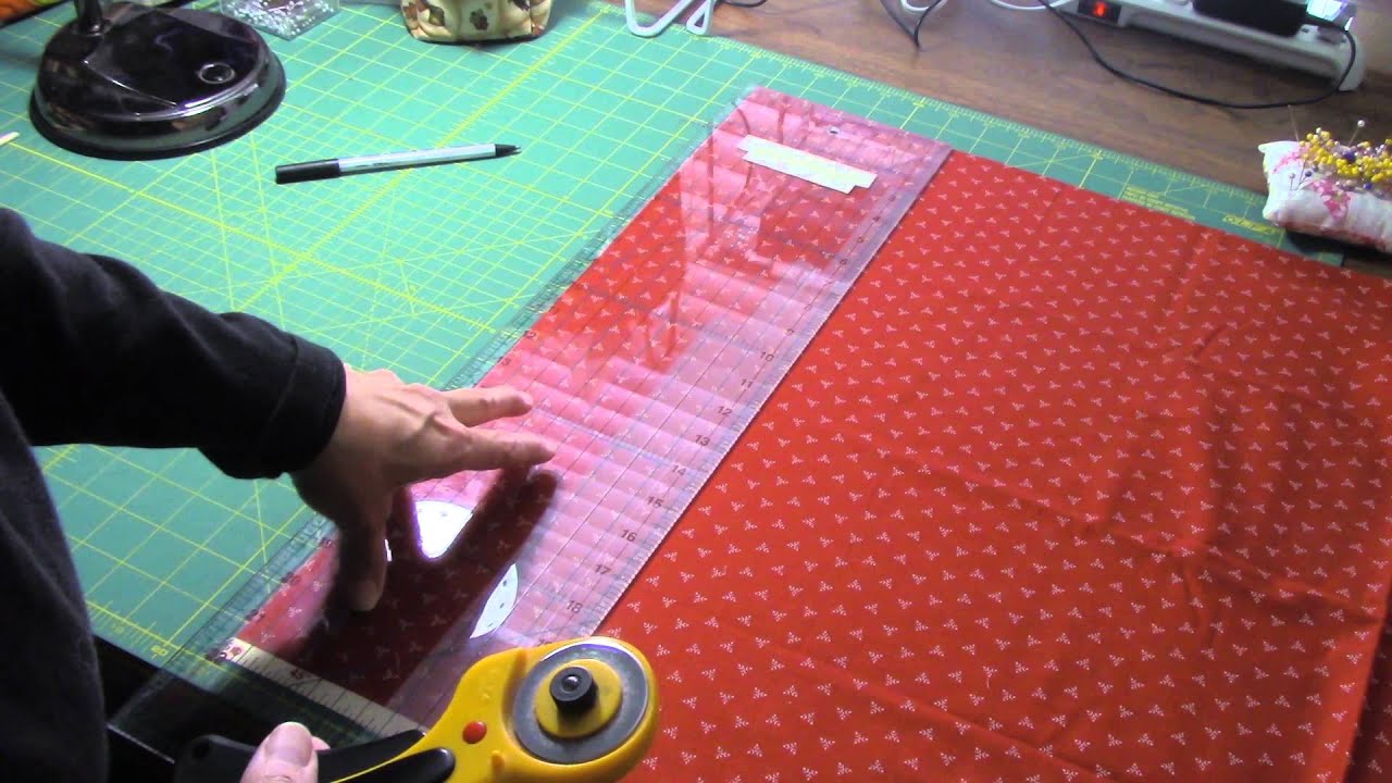 Como cortar telas para hacer patchwork - YouTube