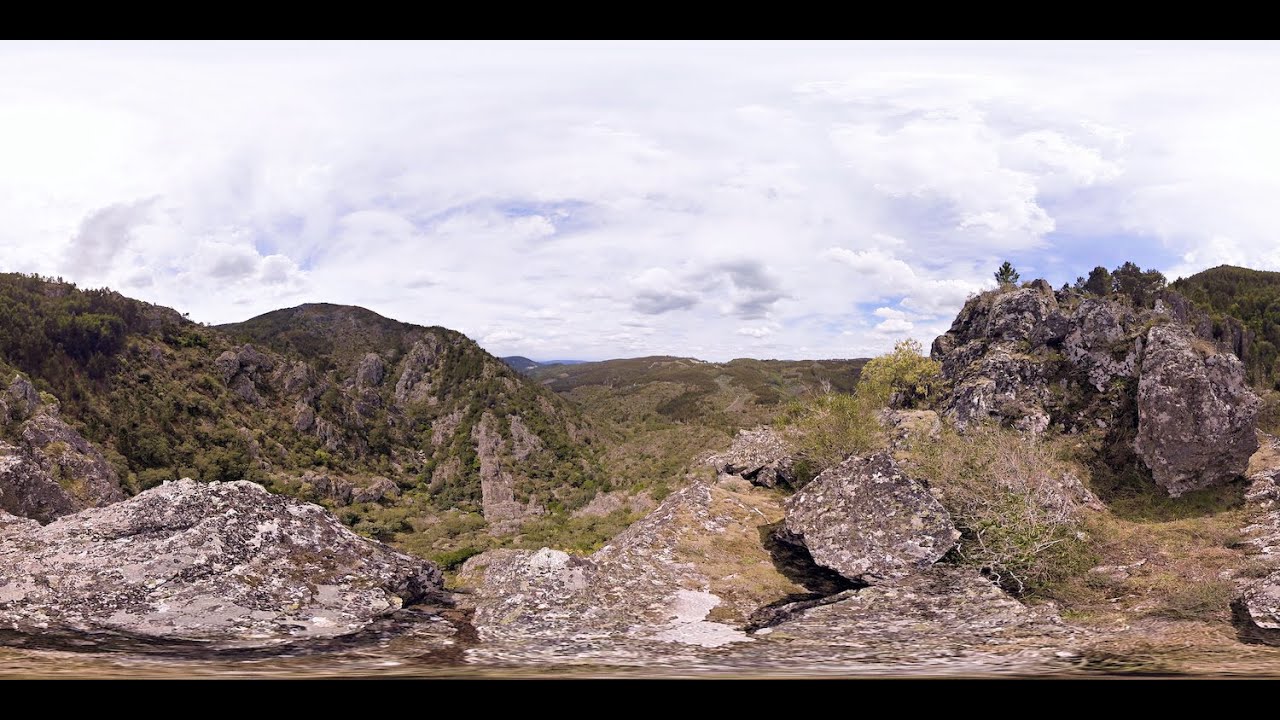 360° STOCK VIDEO 4K | Mountain Overhang | Atmosphaeres - YouTube